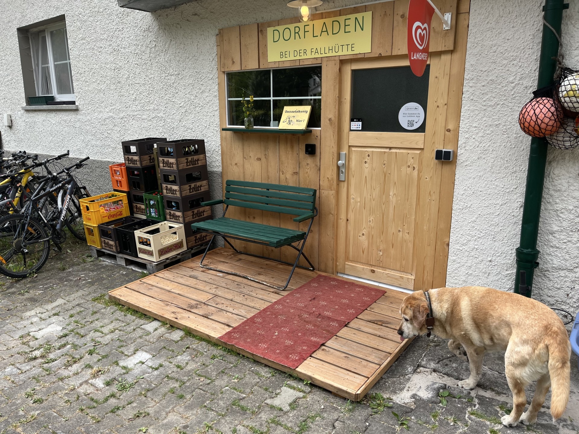 Der Dorfladen bei der Neidinger Fallhütte – Die Nahversorgung kommt ...